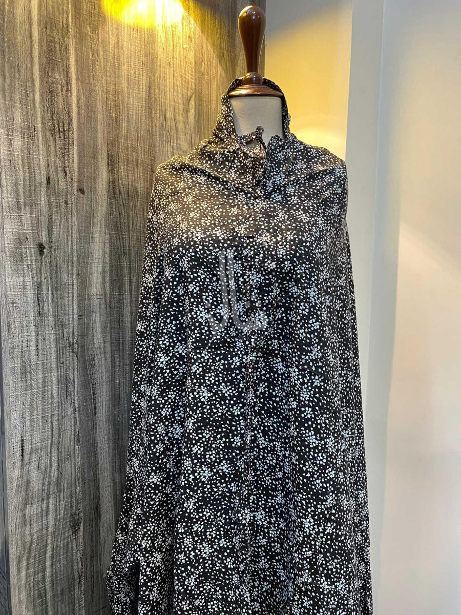 Classic & Stylish Stitched Namaz Chaddar | Shop Now!